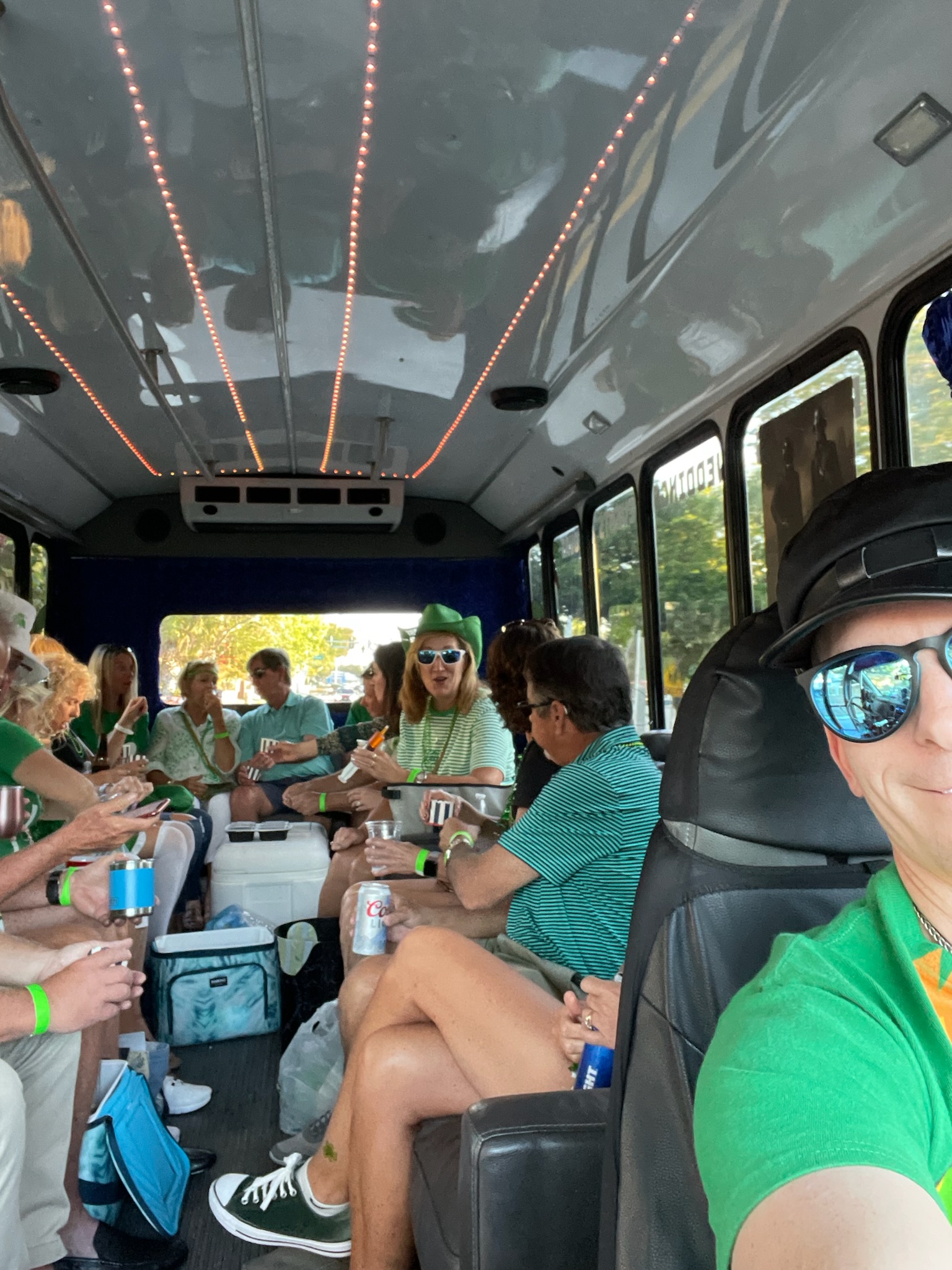 Sarasota Gator Party Bus – Party Bus Service