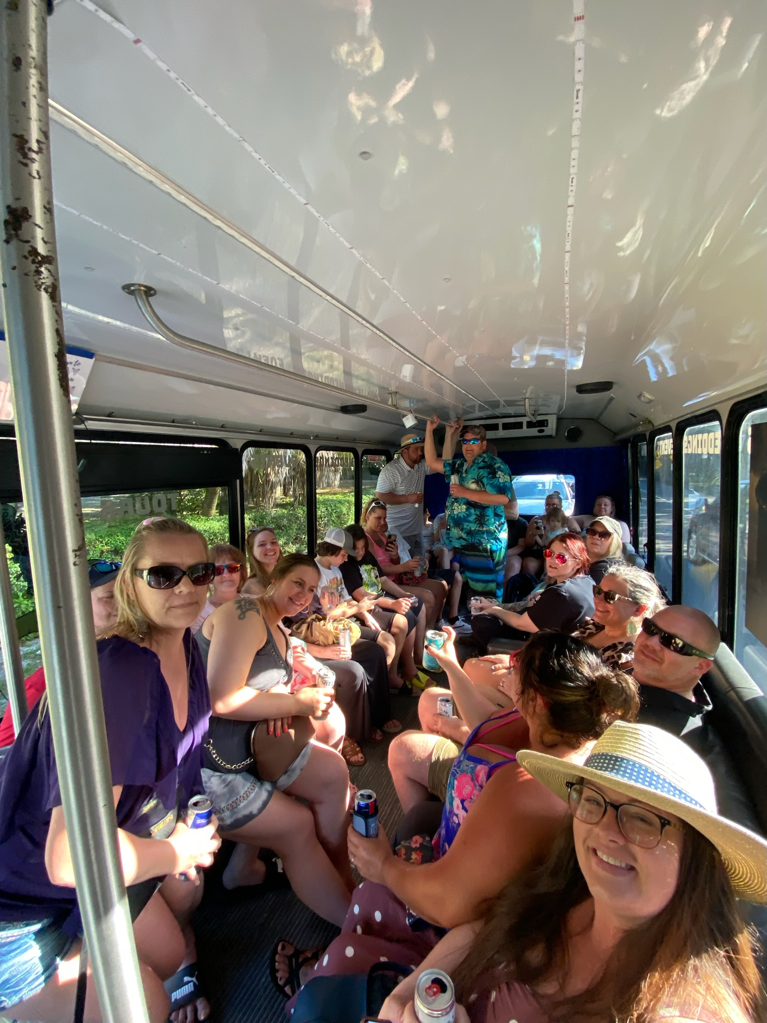 Sarasota Gator Party Bus – Party Bus Service